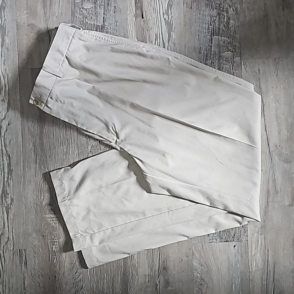 Daniel Cremieux | Pants | Daniel Cremieux Classics Khaki 36 X 32 Slacks | Poshmark